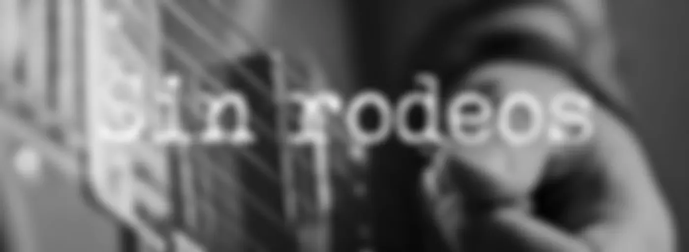 Listen to Sin Rodeos (Manolo Fernández) Radio 5 | Zeno.FM