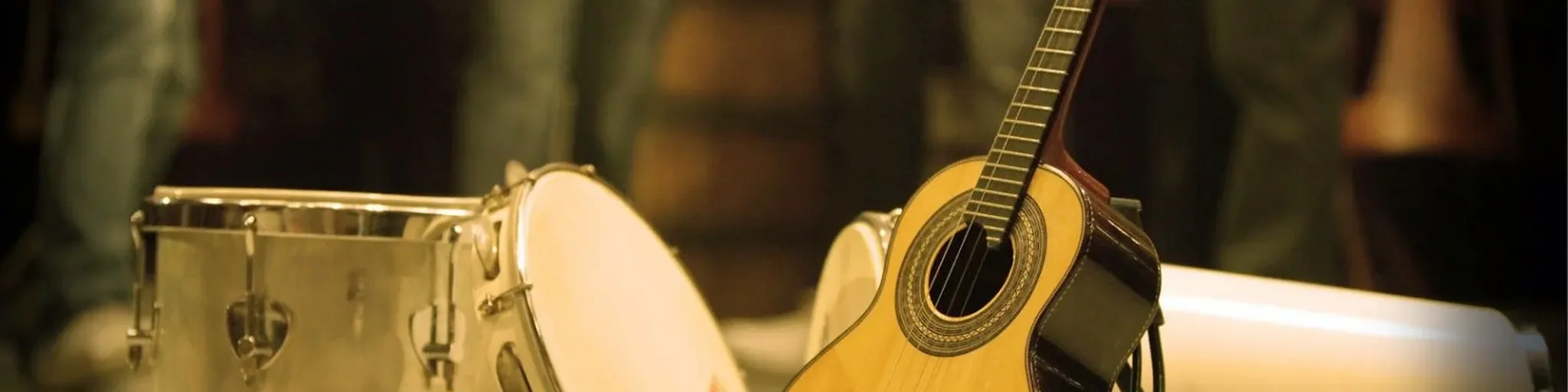 Listen to Pagode 90 - Pagode antigo e samba | Zeno.FM